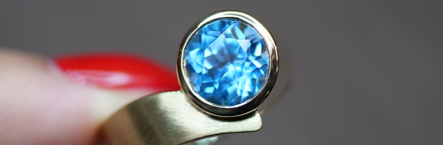 Topaz : grand, plus grand, plus grand ! |Diamondsbyme