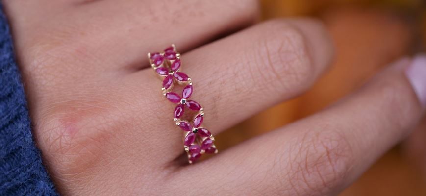 Robijn : Kenmerken en herkomst | DiamondsByMe