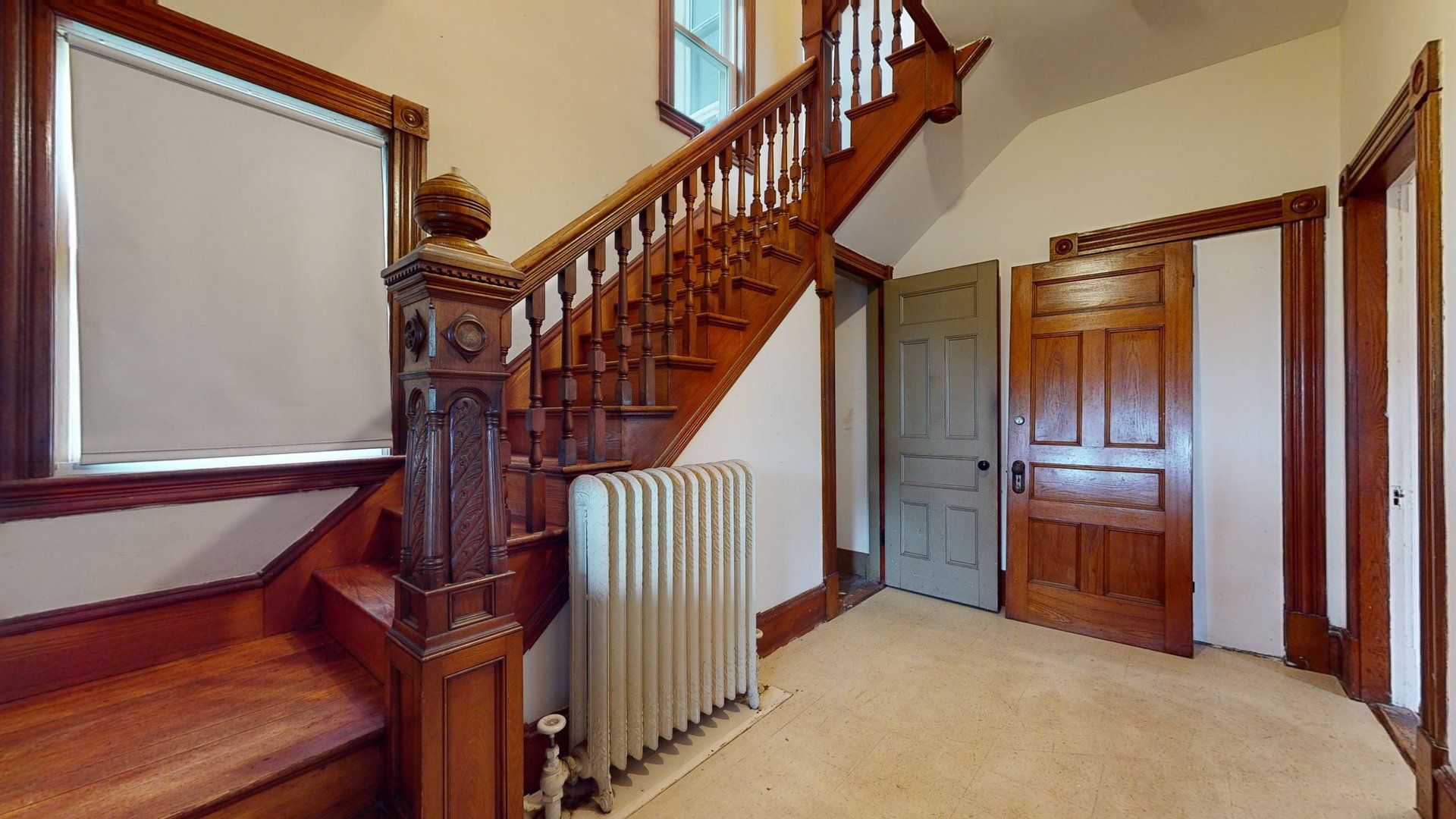 224 Foster St, Lowell, MA 3D Tour - Greg Moine Photography