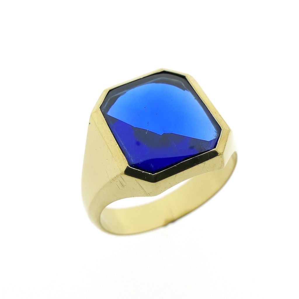 Gouden heren ring met synthetische saffier | Juweelwinkel.nl