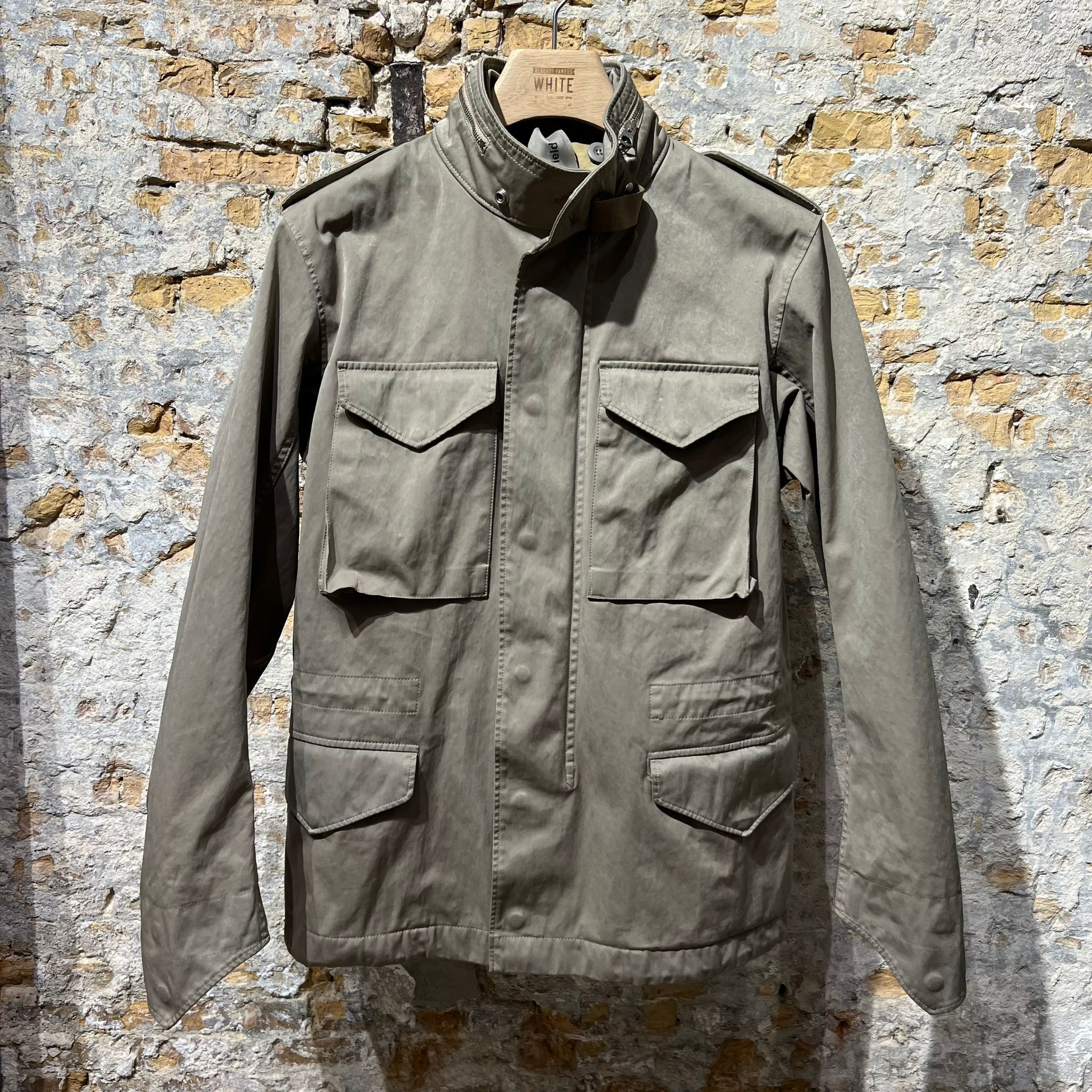 Ten C Field Jacket Smoke Grey - White